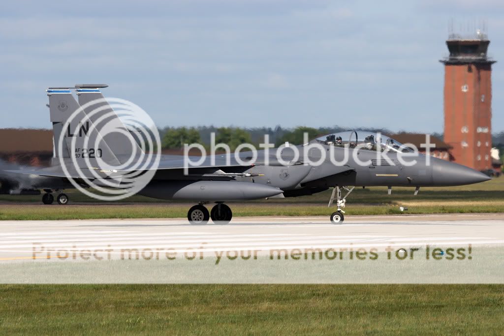 Fightertown USA (warning 30 photos!!) - FighterControl